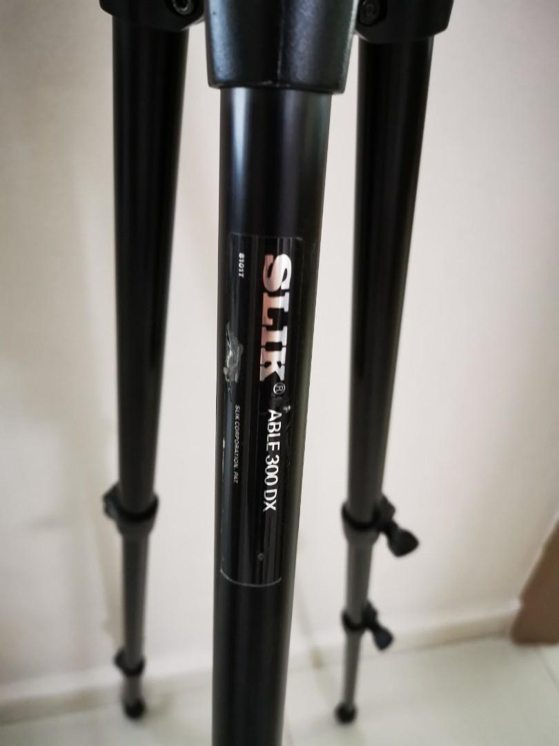 Silk Tripod model ABLE 300DX, Photography, Photography Accessories, Tripods & Monopods on Carousell