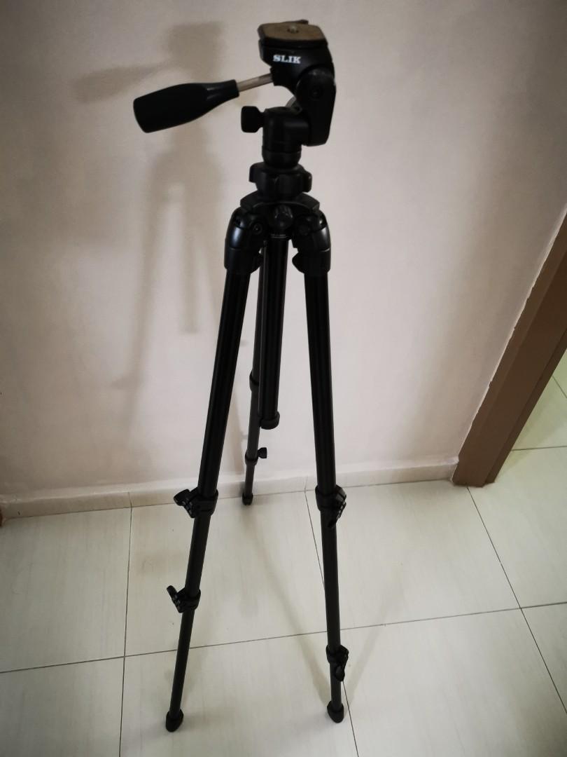 Silk Tripod model ABLE 300DX, Photography, Photography Accessories, Tripods & Monopods on Carousell