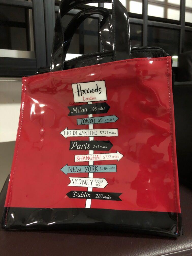 Harrods Sign Posts Tote Bag in Red, Luxury, Bags & Wallets on Carousell