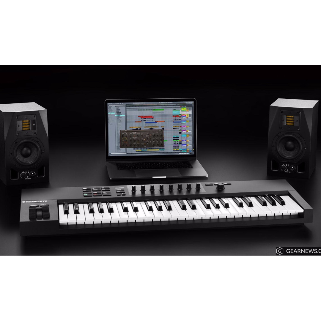 Native Instruments Komplete Kontrol A49 Midi Keyboard Controller, 興趣及遊戲 ...