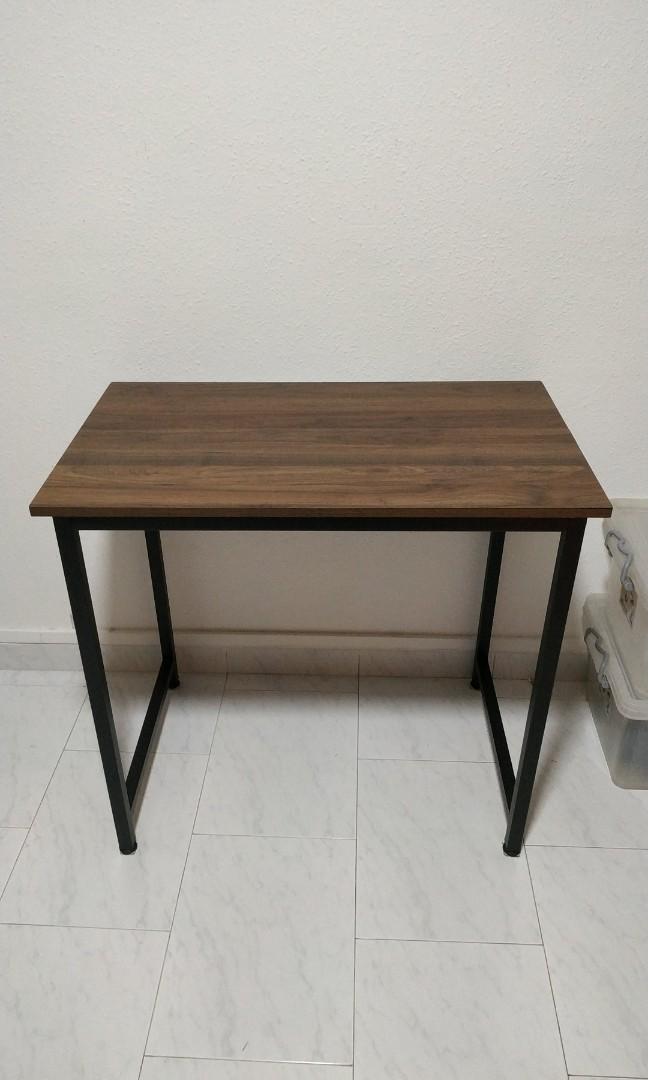 Simple Desk, Furniture & Home Living, Furniture, Tables & Sets on Carousell