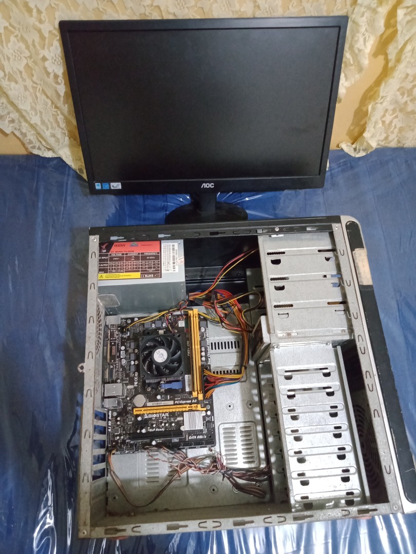 CPU + MONITOR (NO HDD), Computers & Tech, Desktops on Carousell