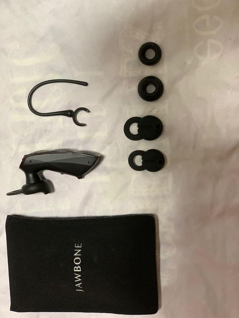 Jawbone Bluetooth ear piece, Women's Fashion, Jewelry & Organisers ...