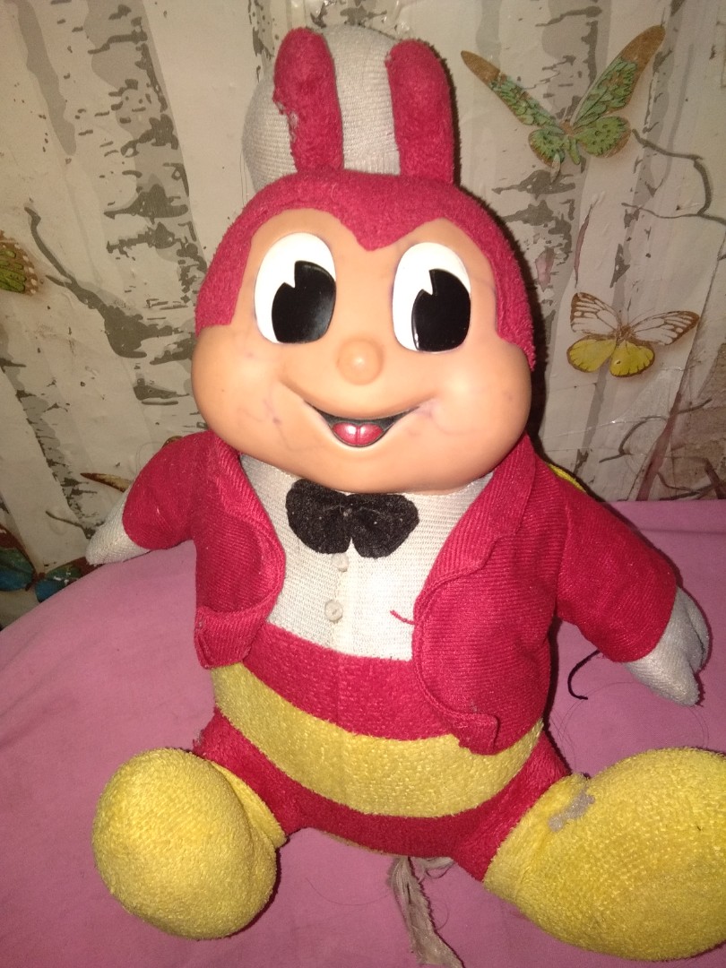 Jollibee stuffed toy, Hobbies & Toys, Toys & Games on Carousell