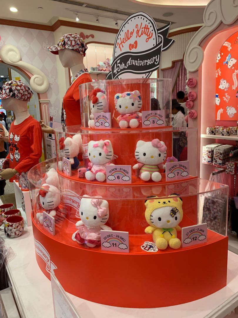 Universal Studio Singapore Hello Kitty 45th anniversary collection ...