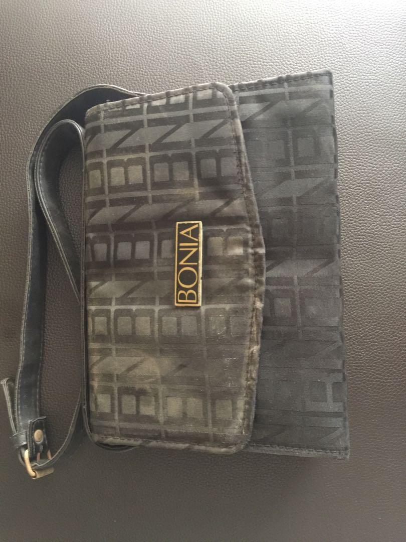 Vintage bonia bag, Women's Fashion, Bags & Wallets, Cross-body Bags on ...