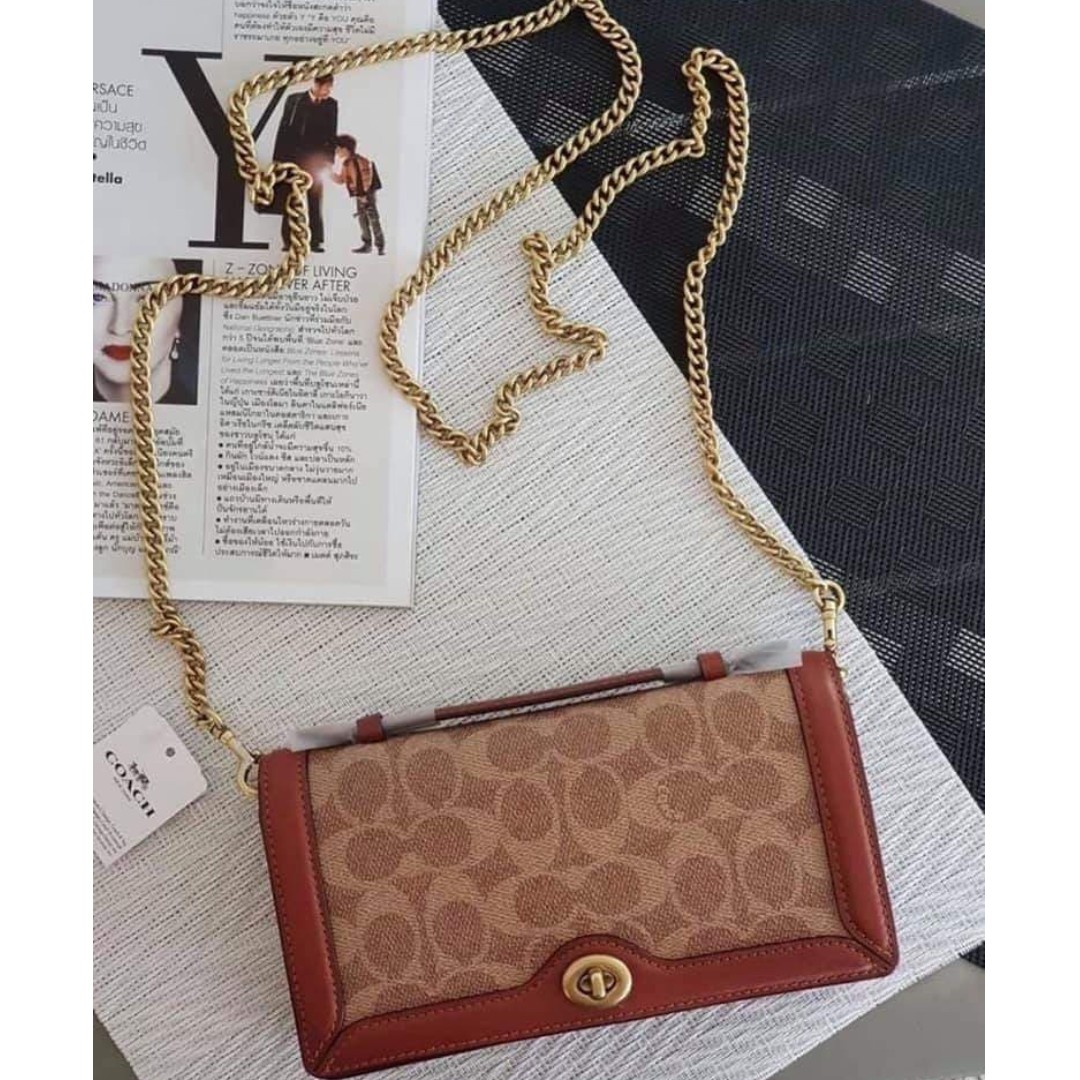 Authentic Coach F68312 Riley Chain Clutch in Signature Canvas - Saddle ...