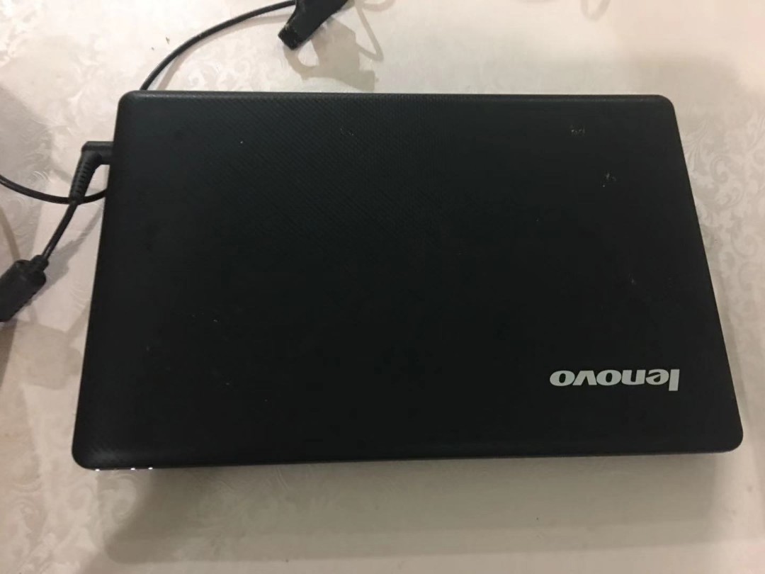 Lenovo Mini Laptop S110