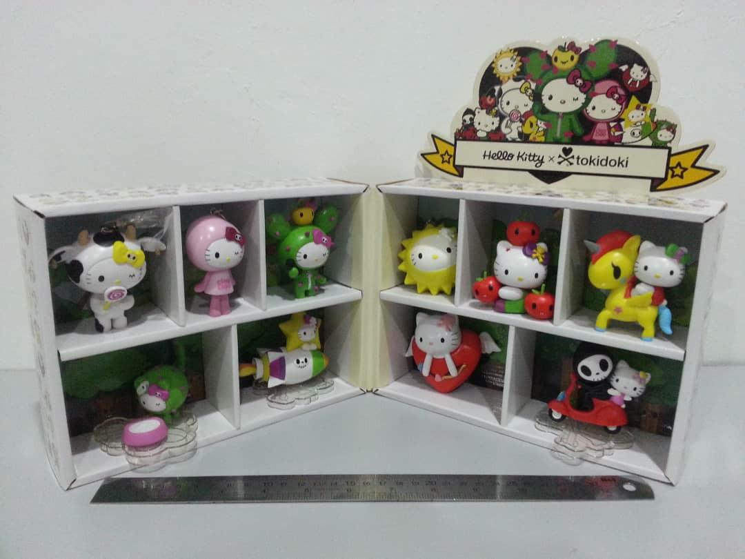 Shell Hello Kitty Tokitoki Collection Set, Everything Else on Carousell