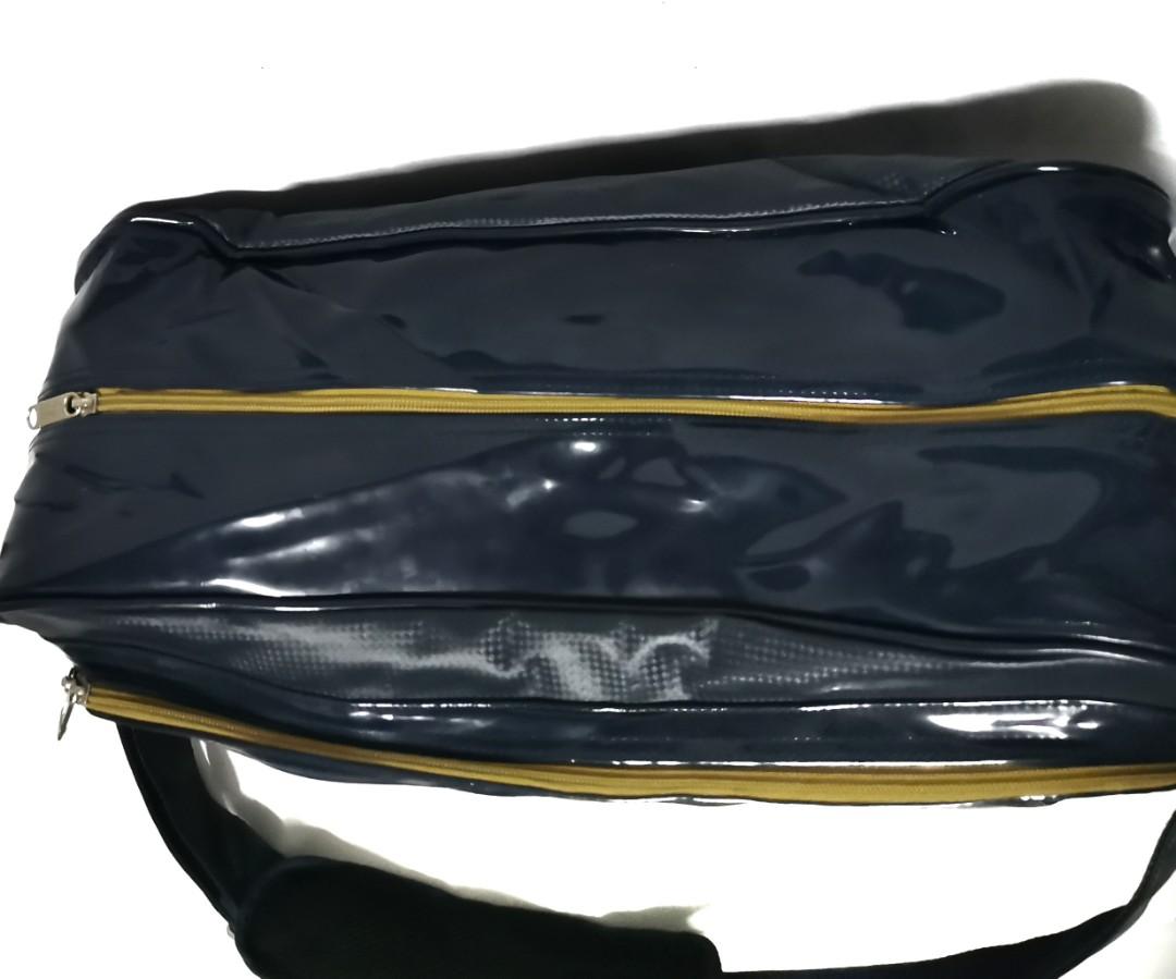 Umbro Sling Bag, Men's Fashion, Bags, Sling Bags on Carousell