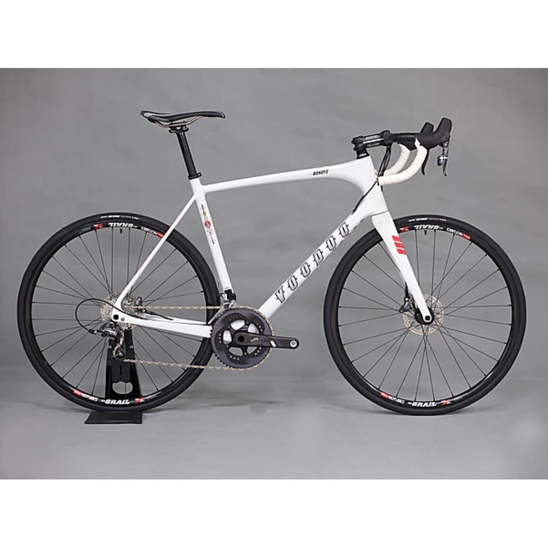 Voodoo Bondye Carbon Road Bike Frame, Sports Equipment, Bicycles ...