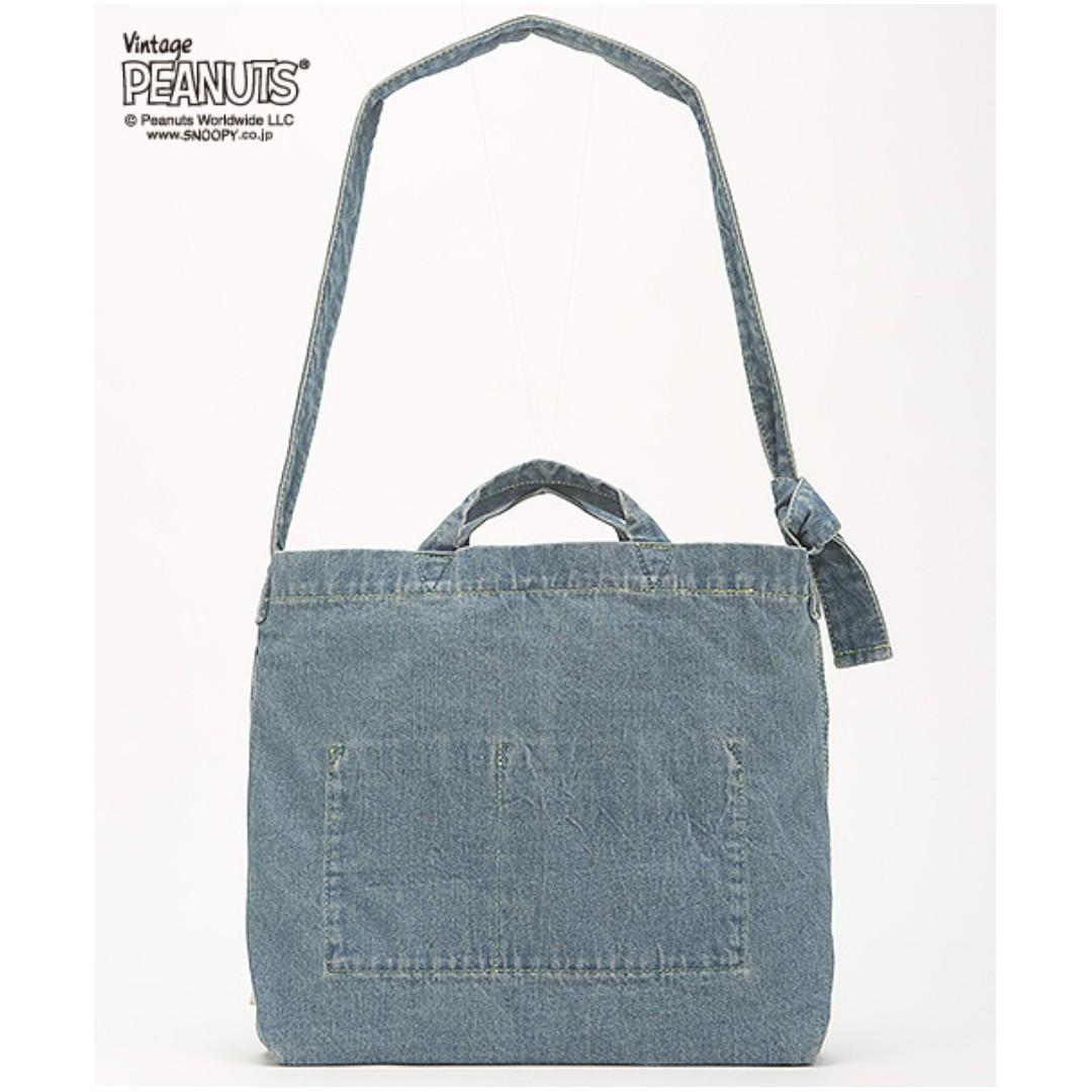 日本 ROOTOTE X Snoopy 史諾比 淺藍色洗水牛仔布 手提 斜咩袋, 女裝, 手袋及銀包, Tote Bags - Carousell