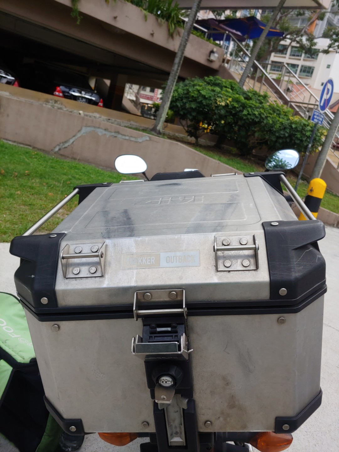 Givi Trekker Outback 42L, Motorcycles, Motorcycle Accessories on Carousell