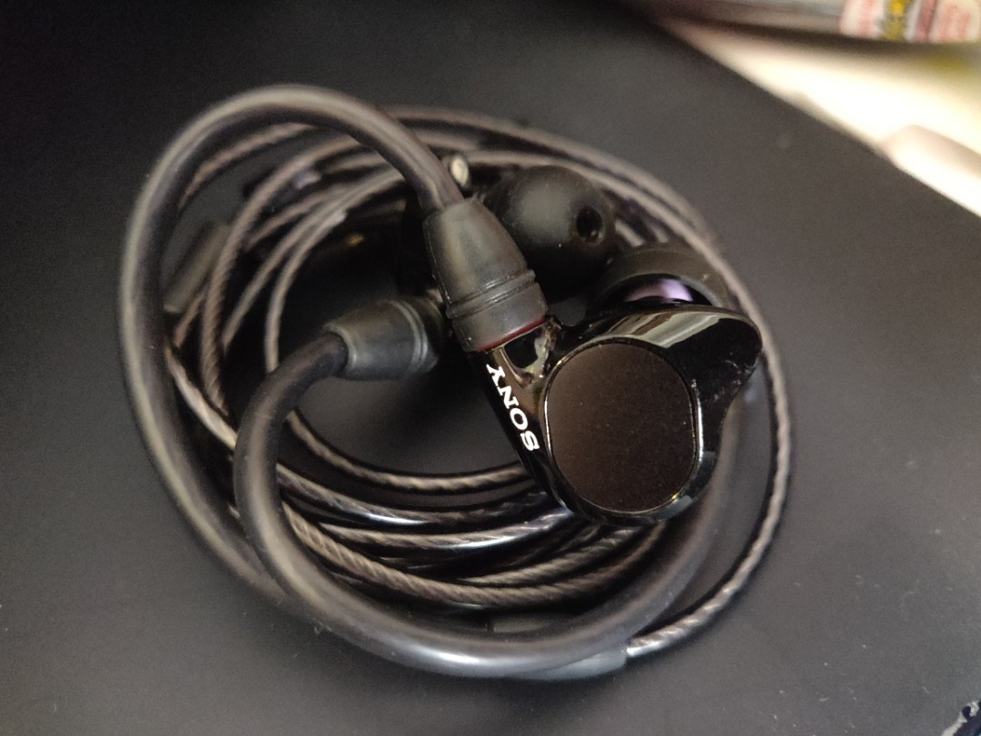 Sony IER - M7 earphone reference monitor 有保養到2020一月, 音響器材, 可攜式音響設備 ...