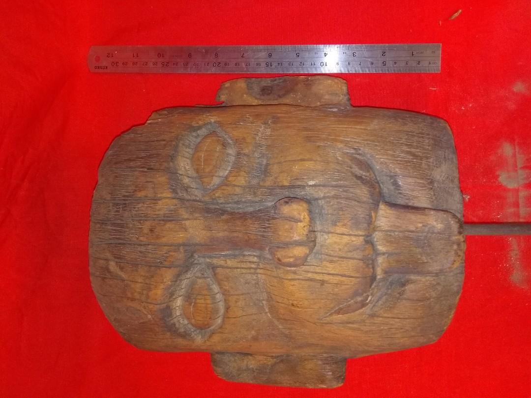 Topeng suku dayak kalimantan orang sedang melet, Antik, Lainnya di ...