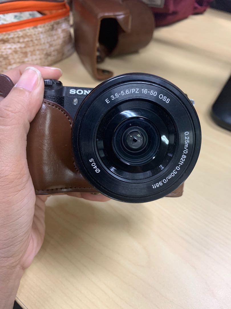 Sony A5100, Photography, Photography Accessories, Flashes on Carousell