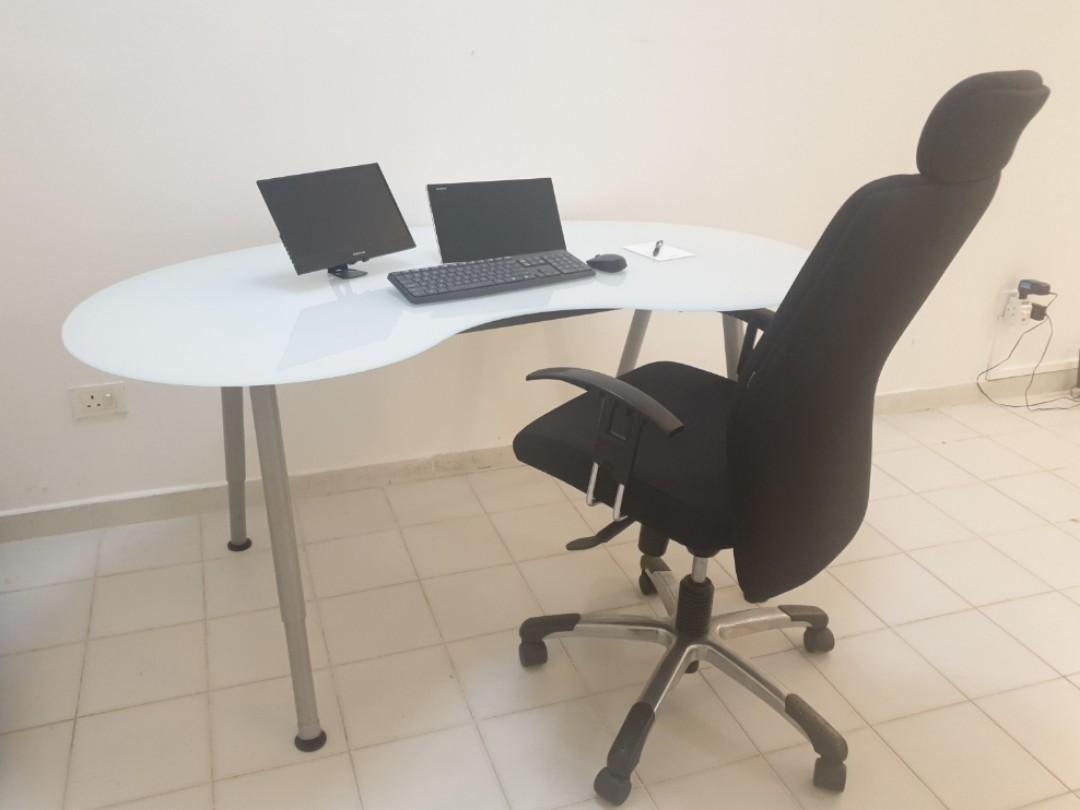 Free Tampered white glass curved computer table., Furniture & Home ...