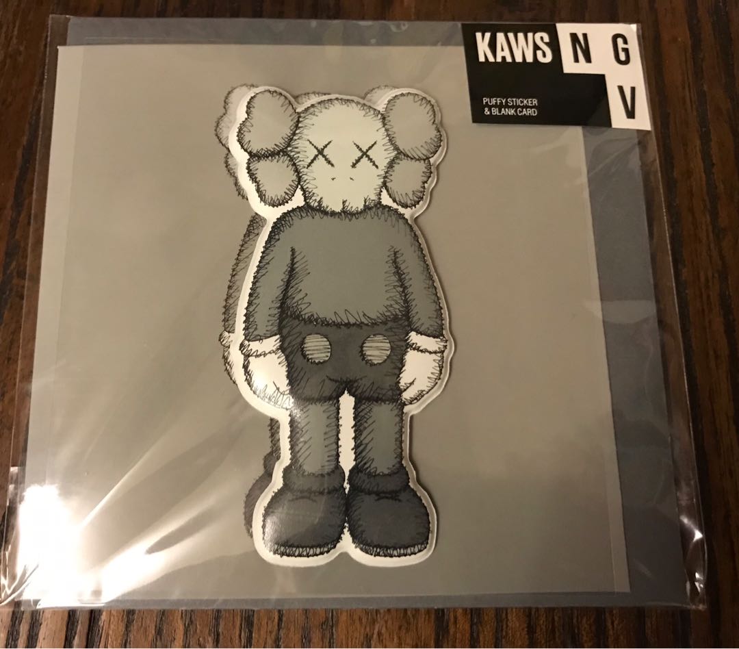 現貨 Kaws ngv sticker bff grey Australia key pins postcard holiday chum ...