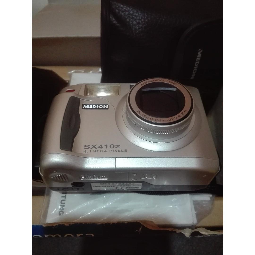 MEDION Old Model Digital Camera, Photography, Video Cameras on Carousell