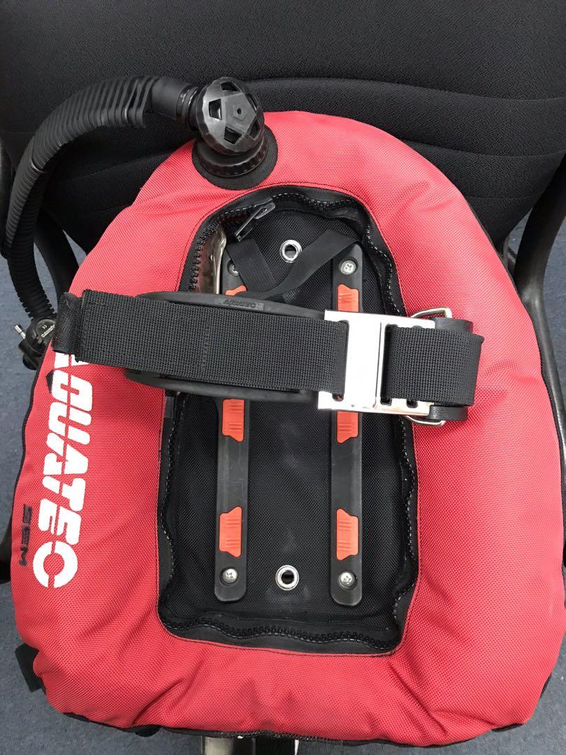 Scuba Diving Gear BCD and Regulator, Sports, Sports & Games Equipment ...