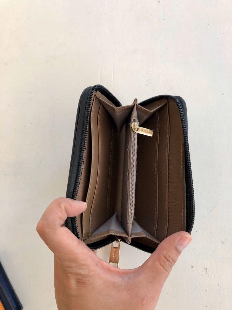 Secosana Wallet (Small), Women's Fashion, Bags & Wallets, Wallets ...