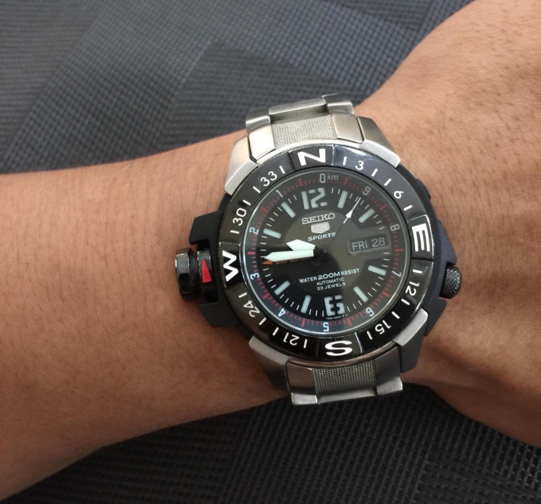 Authentic!!!.seiko 5 sports watch, Men's Fashion, Watches & Accessories ...