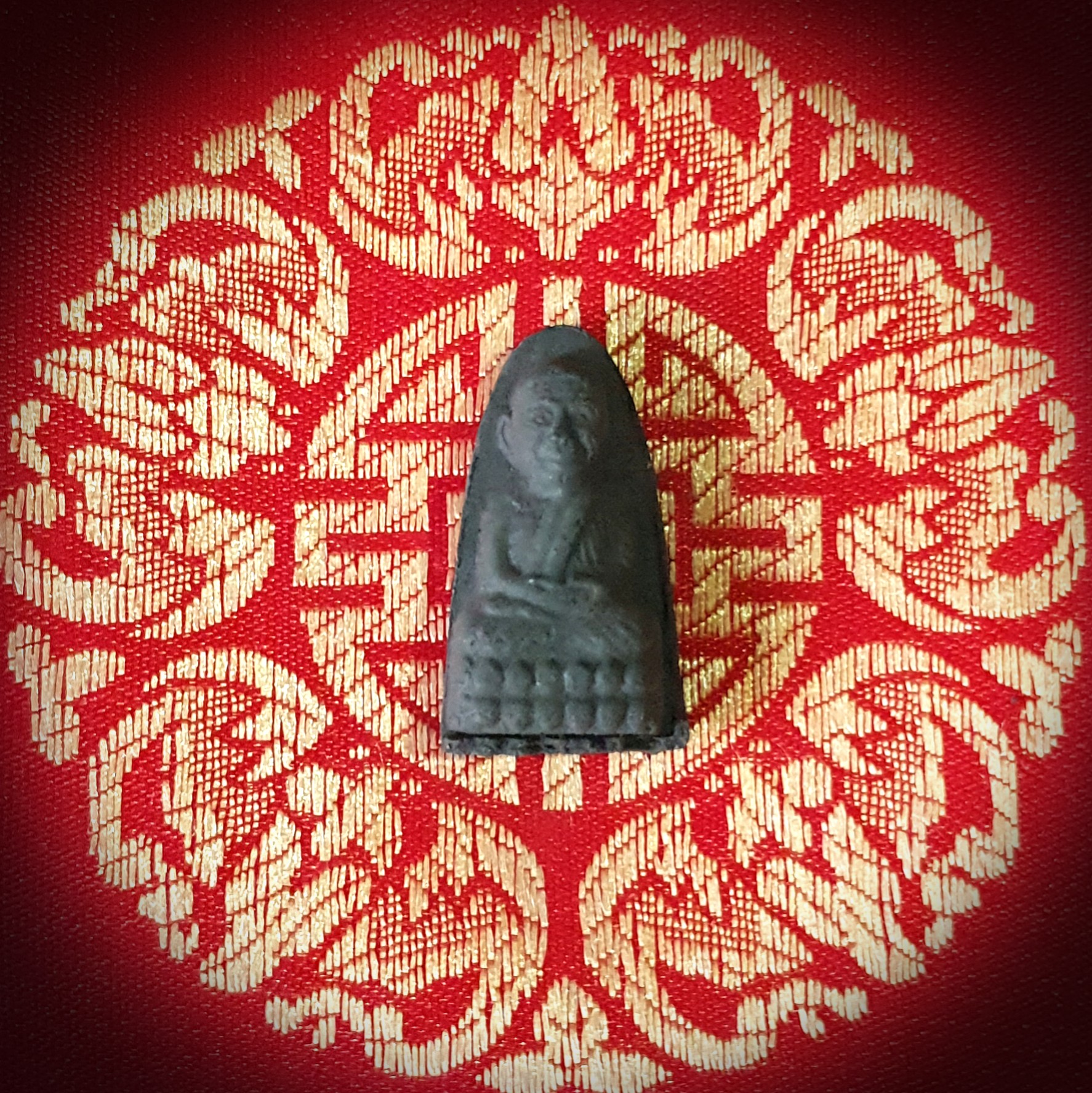 Thai Amulet - LP Thuad *(Pim Klang, Pim Phra Rod), Hobbies & Toys ...