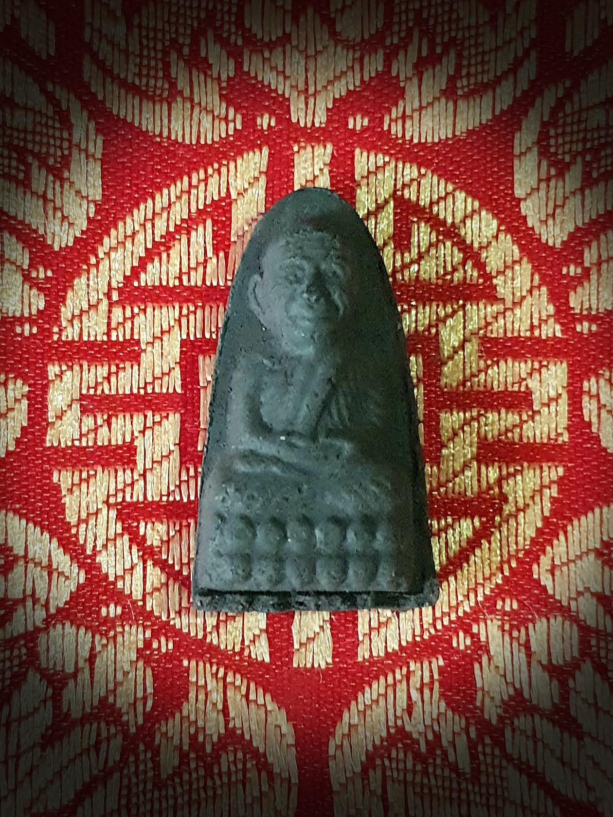 Thai Amulet - LP Thuad *(Pim Klang, Pim Phra Rod), Hobbies & Toys ...