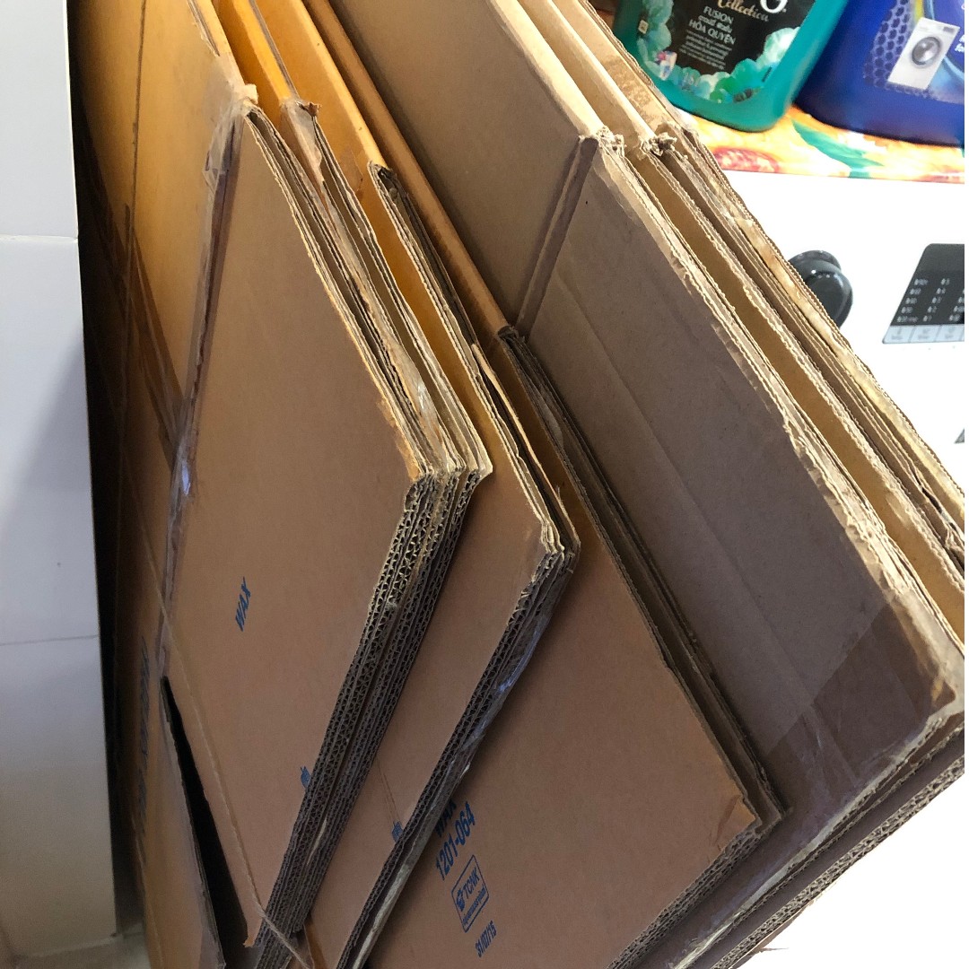 Carton boxes to give away, Everything Else on Carousell