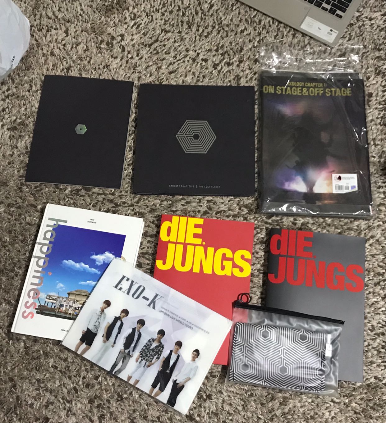 EXO OFFICIAL MERCHANDISE, Hobbies & Toys, Memorabilia & Collectibles, K ...