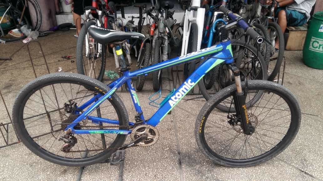 Mountain bike atomic, Sports Equipment, Bicycles & Parts, Bicycles on Carousell