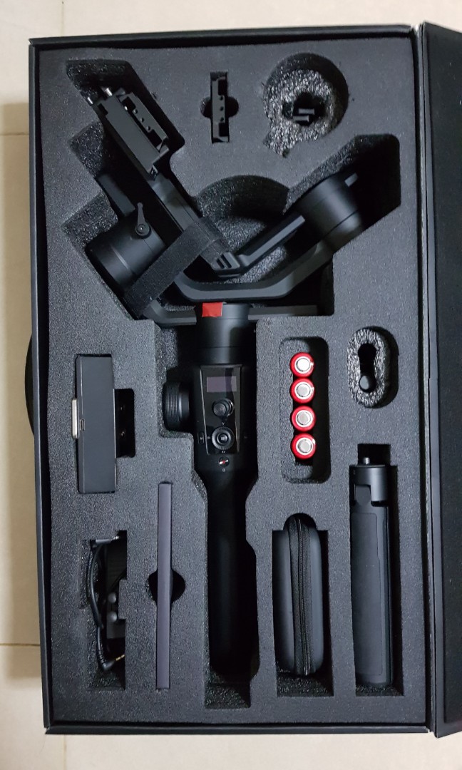 Moza Air 2 + iFocus, Photography, Video Cameras on Carousell