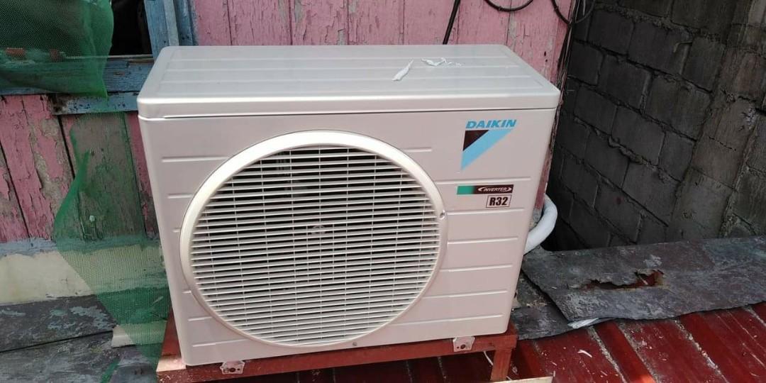 Promo Prize Daikin Inverter and Non Inverter Split Type aircon with ...