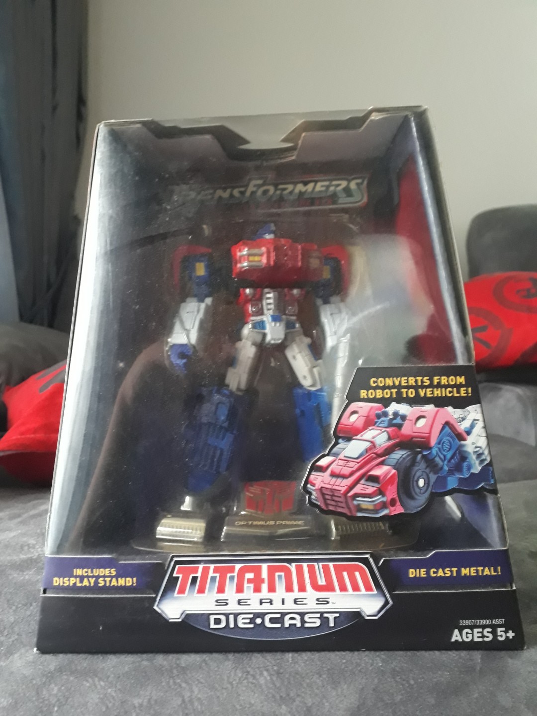 Transformers Titanium Series Die Cast Optimus Prime MISB, Hobbies ...