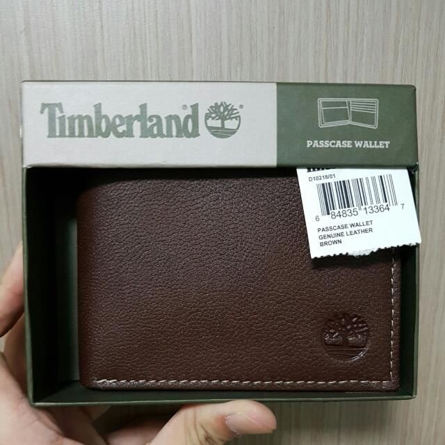 Authentic Timberland Leather Bifold Wallet Instock, Men's Fashion ...