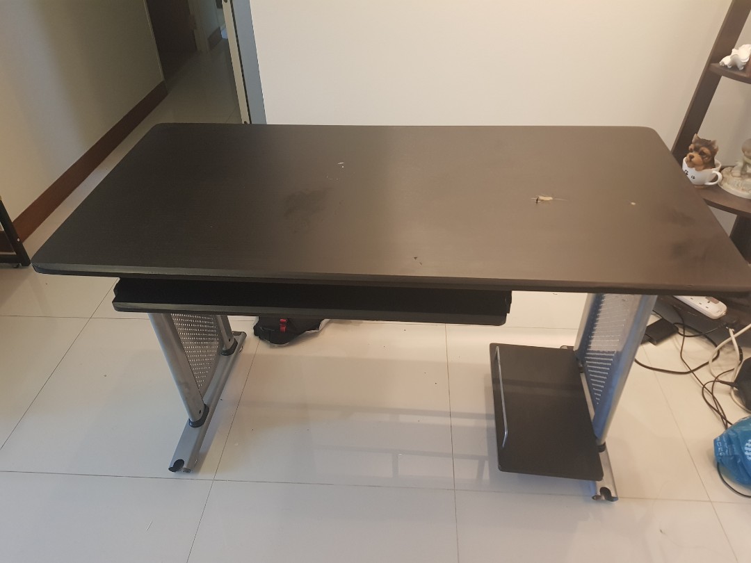 (Giveaway) Used computer table - Self Collection, Furniture & Home ...