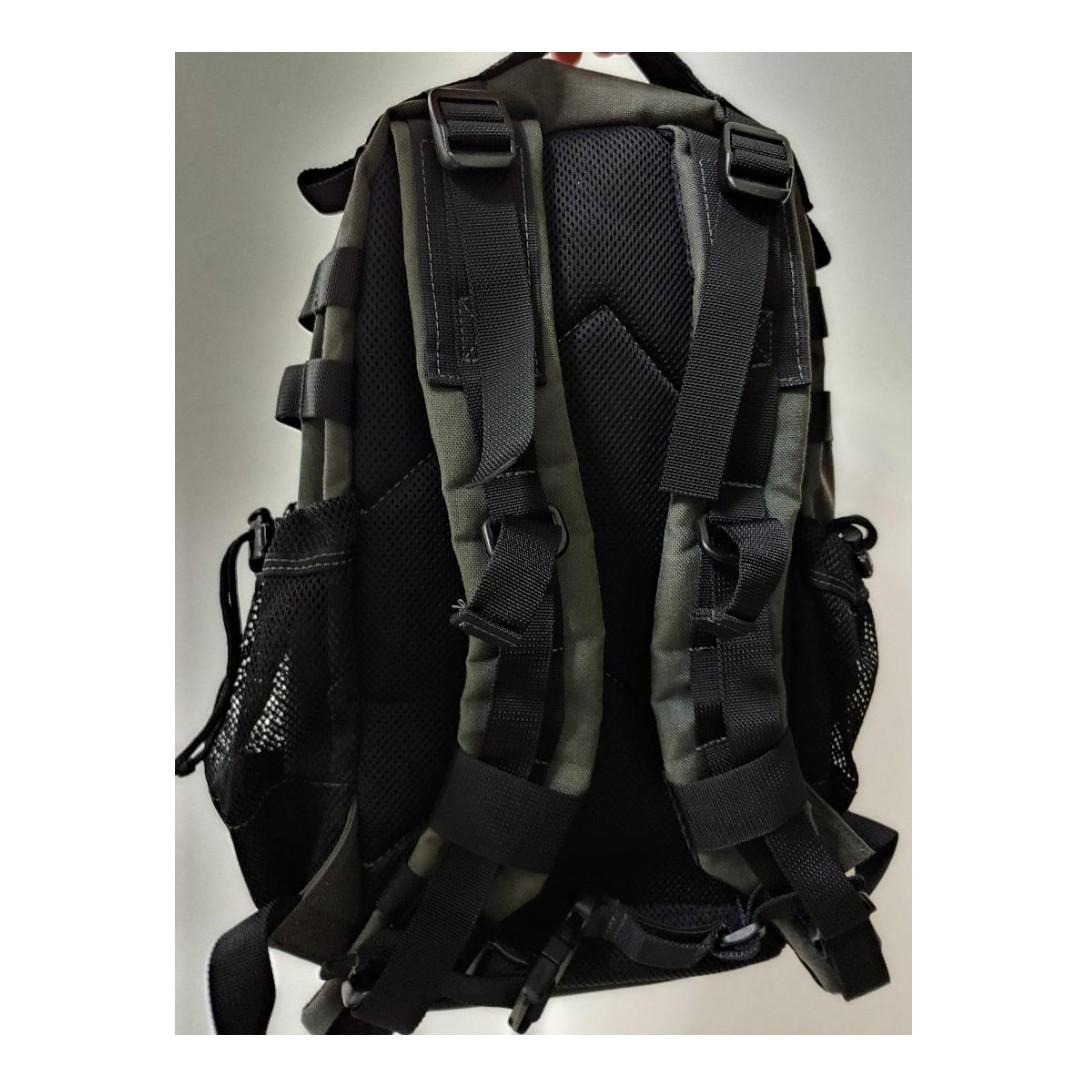 Maxpedition Pygmy Falcon-II *AS GOOD AS NEW - Only 2 months' use for ...