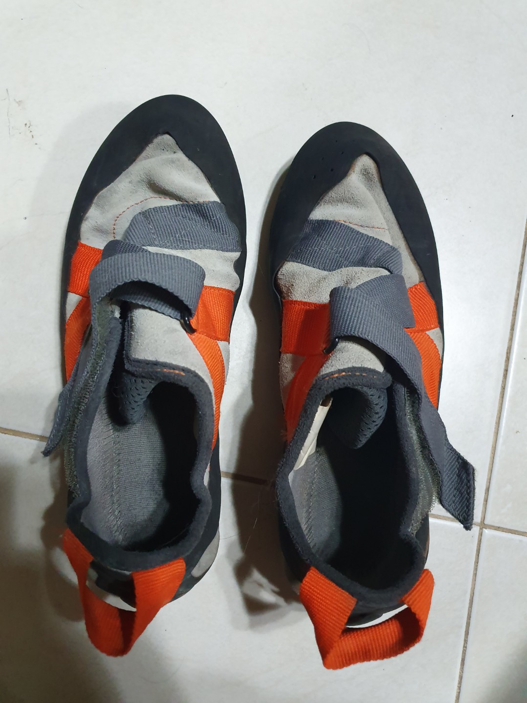 Simond Climbing Shoe, Women's Fashion, Footwear, Sneakers on Carousell