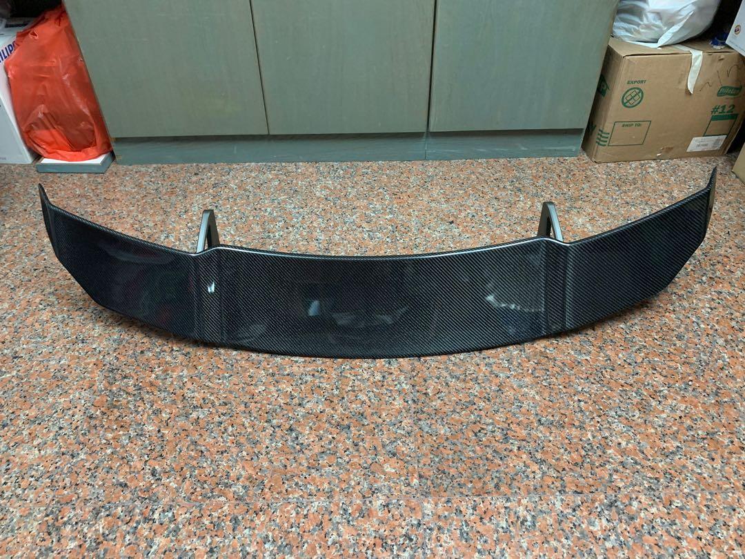 universal carbon fiber spoiler, Car Accessories, Accessories on Carousell