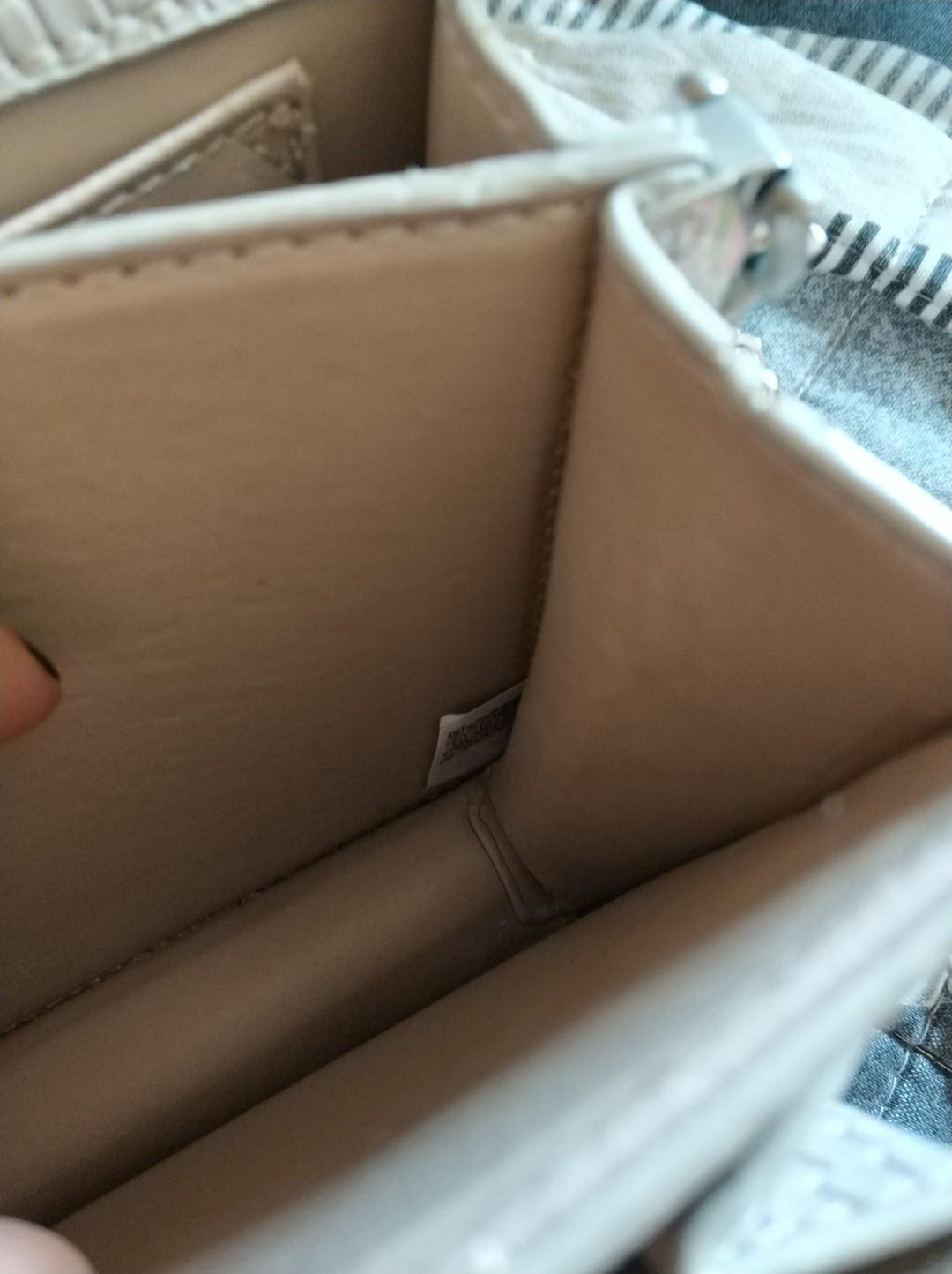 YSL witn QR code inside, Women's Fashion, Bags & Wallets, Purses ...