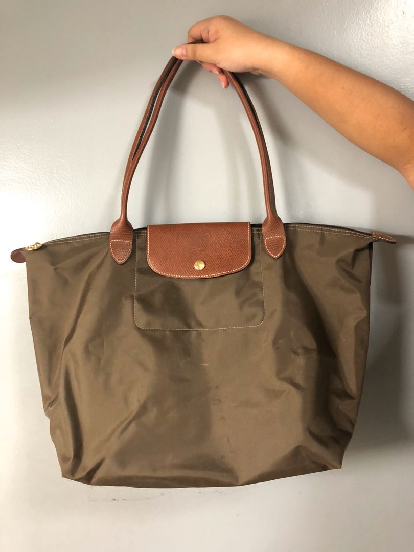 Authentic Longchamp, Women's Fashion, Bags & Wallets, Purses & Pouches ...