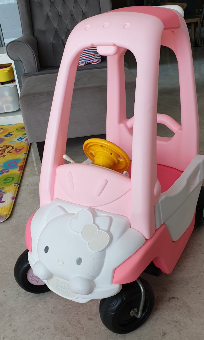 Hello Kitty Push and Play Ride on Car (reduced Price!), Babies & Kids ...