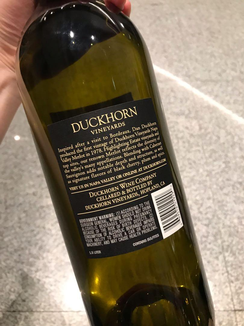 Jual Botol wine bekas ukuran 1,5l, Makanan & Minuman, Minuman Tidak ...