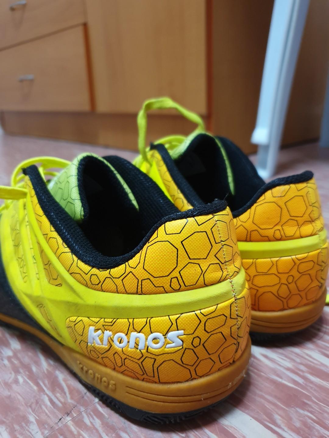 KRONOS Indoor Futsal Shoes, Women's Fashion, Footwear, Sneakers on ...