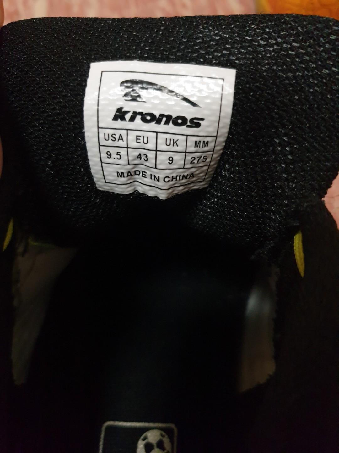 KRONOS Indoor Futsal Shoes, Women's Fashion, Footwear, Sneakers on ...