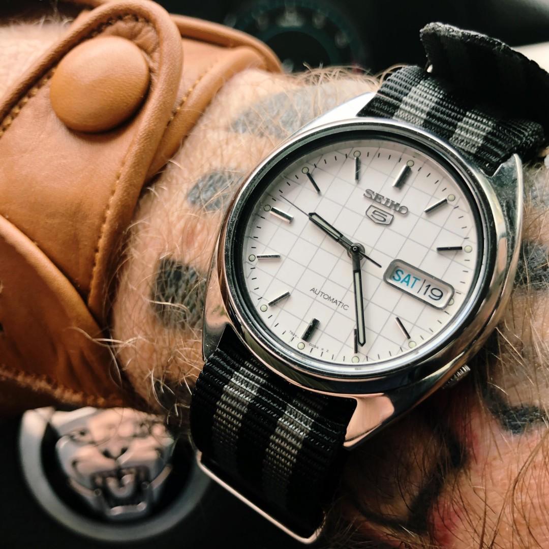 Seiko 5 "Grid Dial" SNXF05, Men's Fashion, Watches & Accessories ...