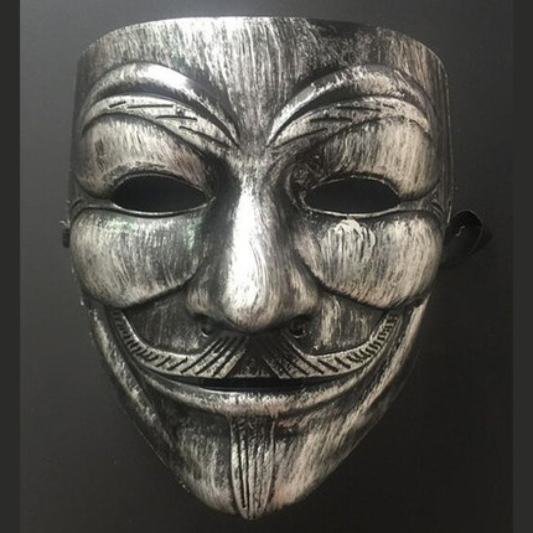 V 殺銀色面具 V MASK FOR VENDETTA Silver color, 興趣及遊戲, 收藏品及紀念品, 明星周邊 - Carousell