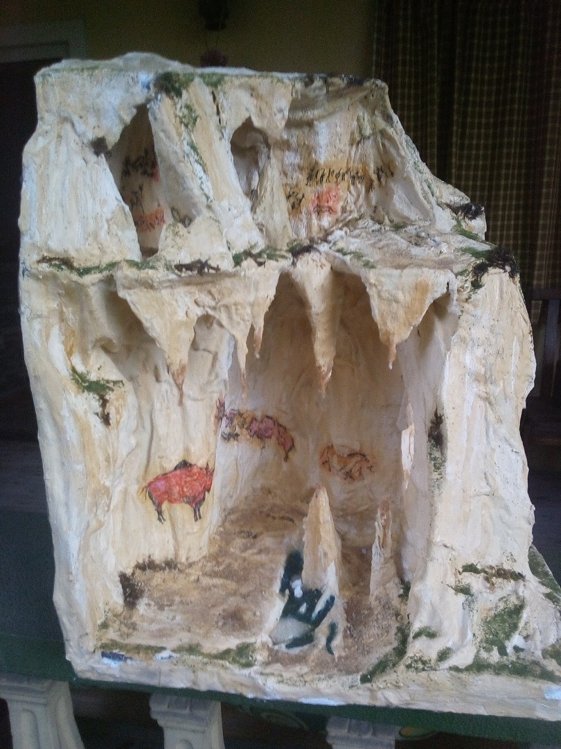 Cave painting Diorama, Hobbies & Toys, Stationary & Craft, Art & Prints ...