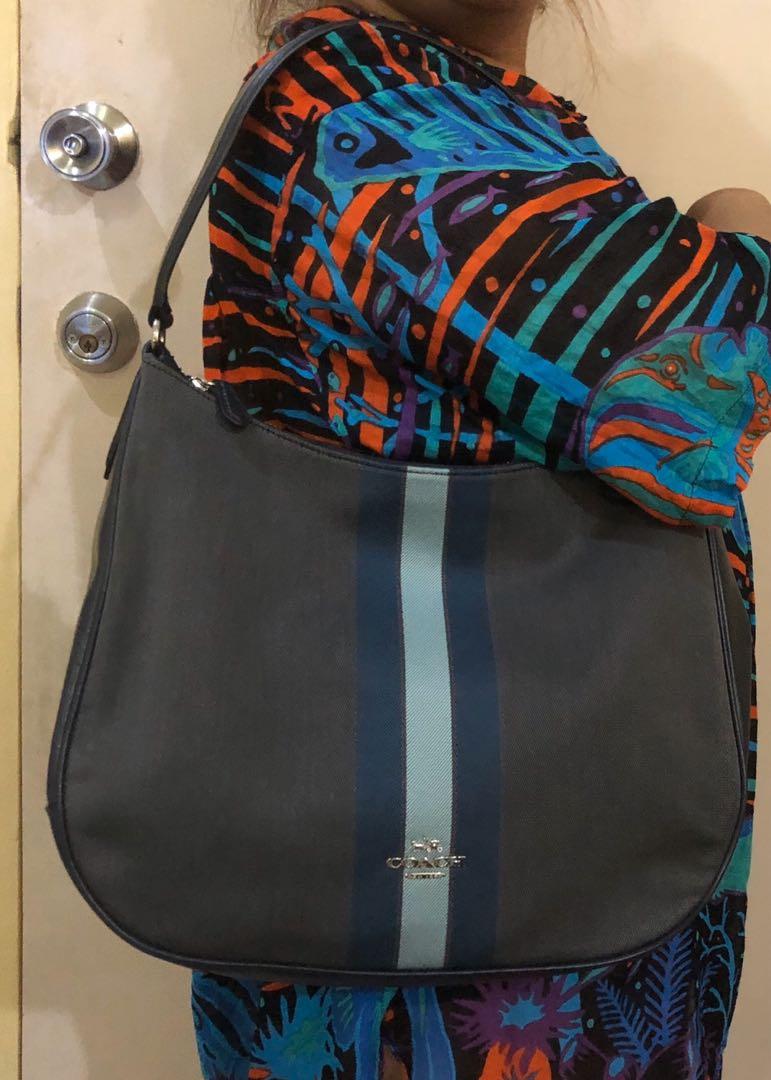 COACH bag in Midnight Blue Color F73159, Luxury, Bags & Wallets on ...