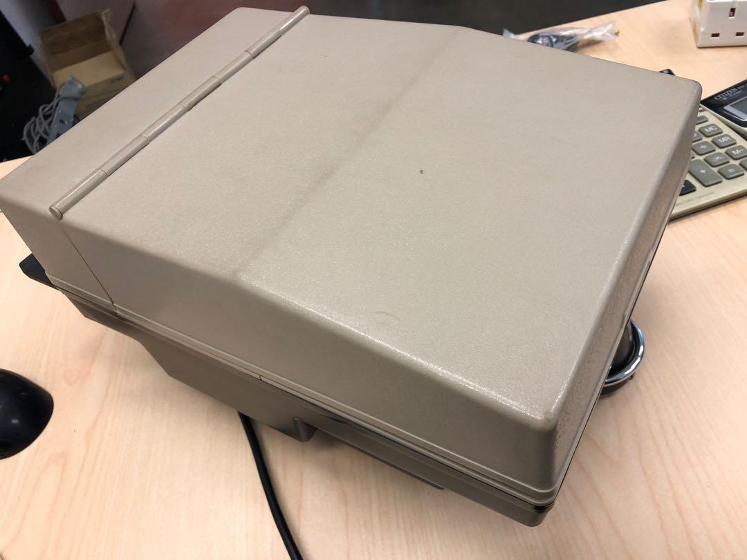 Coin counter, Women's Fashion, Bags & Wallets, Purses & Pouches on ...